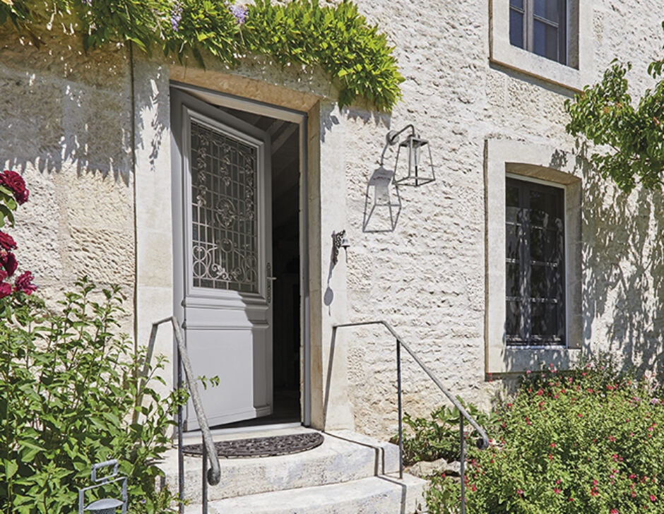 Porte d'entrée classique. Porte style ancien | Bel'M